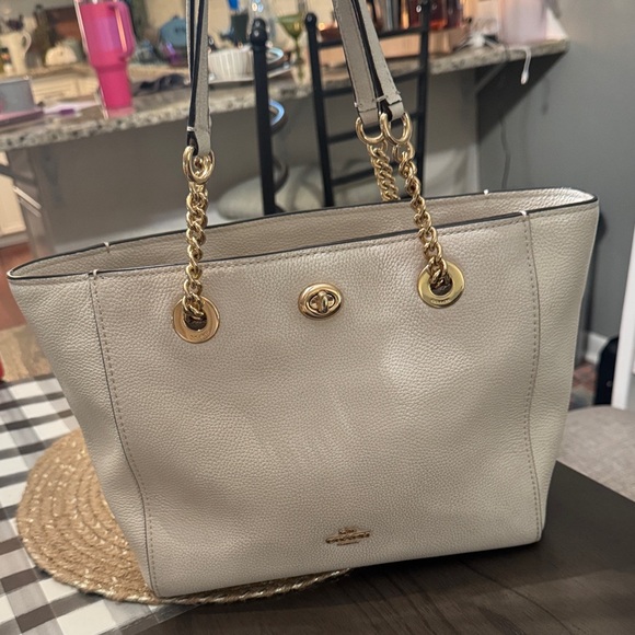 Coach | Bags | Coach Ivory Leather Tote With Gold Accents | Poshmark